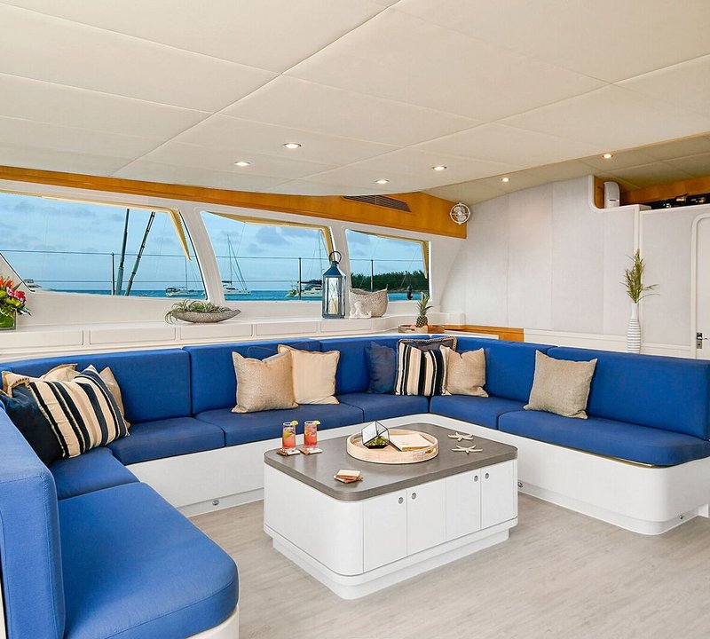 BLUE GRYPHON Yacht Charter Details, Prout | CHARTERWORLD Luxury Superyachts